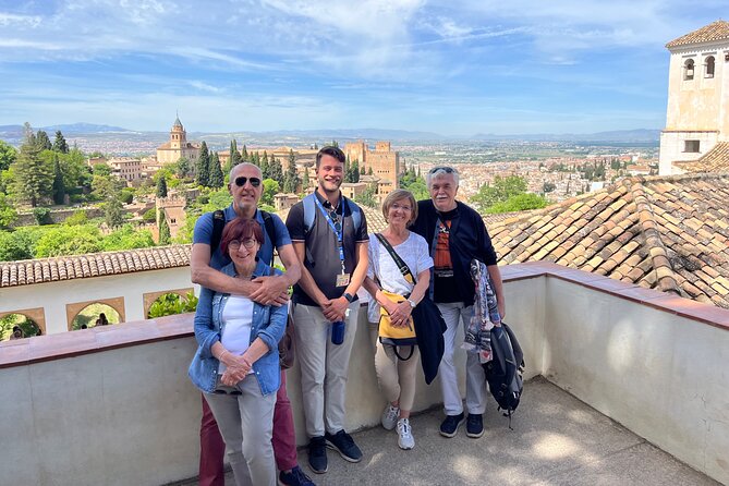 Unforgettable Alhambra Tour: group tour - Why You’ll Love This Tour