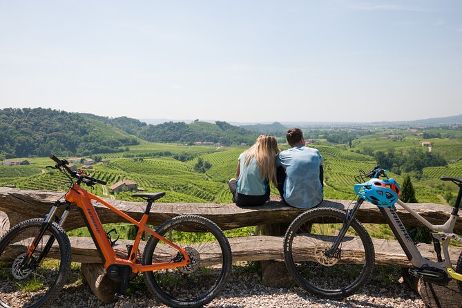 Valdobbiadene e-bike tour amongst vineyards UNESCO Prosecco Hills - Exploring the Prosecco Hills by E-Bike: The Experience in Detail