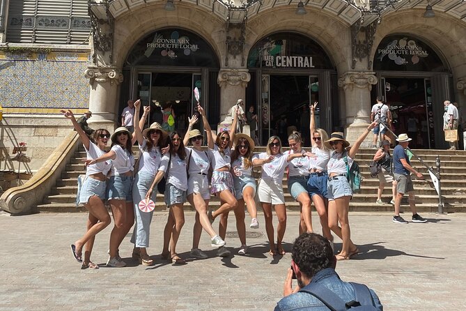 Valencia City Tour: A Treasure Hunt Experience - Breaking down the itinerary
