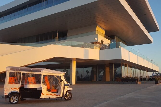 Valencia: Tuk Tuk Modern Tour - An In-Depth Look at the Valencia Tuk Tuk Tour
