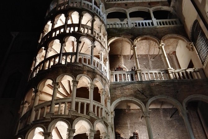 Venice Ghost & Legends Walking City Tour - A Detailed Look at the Experience