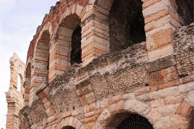 Verona Highlights & Hidden Gems Walking Tour - Key Points