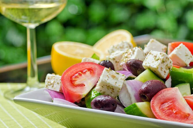 Vine & Dine Tale: 11-Plate Lunch, Wine Discovery, Cooking Mastery - Key Points
