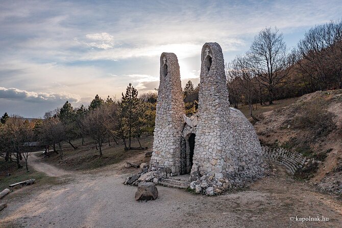 Walk to recent and aged spiritual sanctuaries near Budapest - An In-Depth Look at the Spiritual and Scenic Highlights