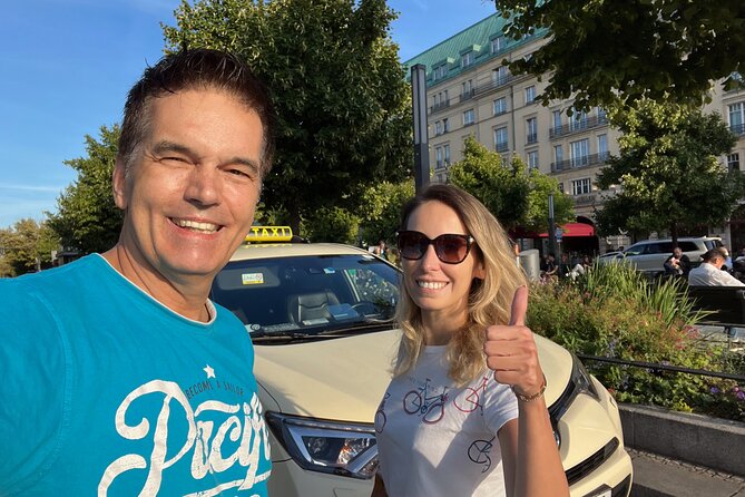 Welcome/Farewell SightseeingTaxi Tour +Transfer from/to the airport - Key Points