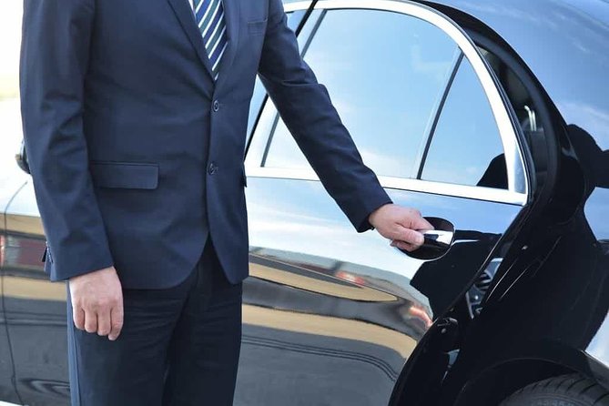 Welcome Private Transfer from Fiumicino Airport to Hotel in Rome - Detailed Review of the Experience