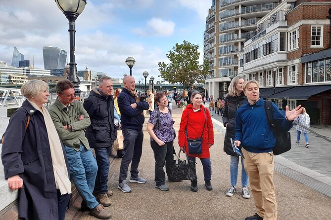 West End and South Bank Theatre Walking Tour in London - The Itinerary in Detail: Each Stop Tells a Story