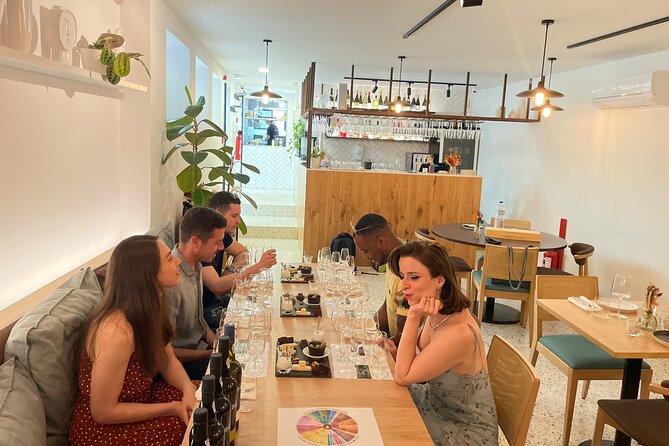 Wine tasting of 5 Port Wines with a Sommelier - What to Expect: The Itinerary and Experience