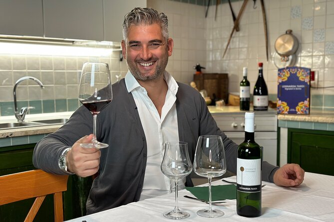 Wine tasting with gastronomic experience at Leonarda's home - What to Expect: A Gourmet Journey