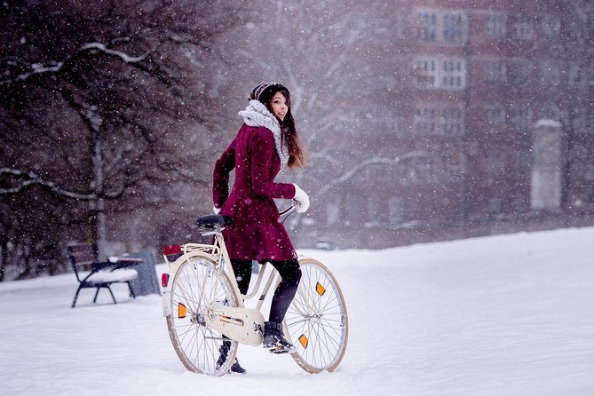 Winter Ride on eBike in Prague - A Deeper Look into the Winter eBike Experience