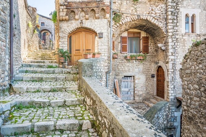 WWII Anzio and Surroundings Veteran Private Tour - Exploring the WWII Anzio and Surroundings Veteran Private Tour