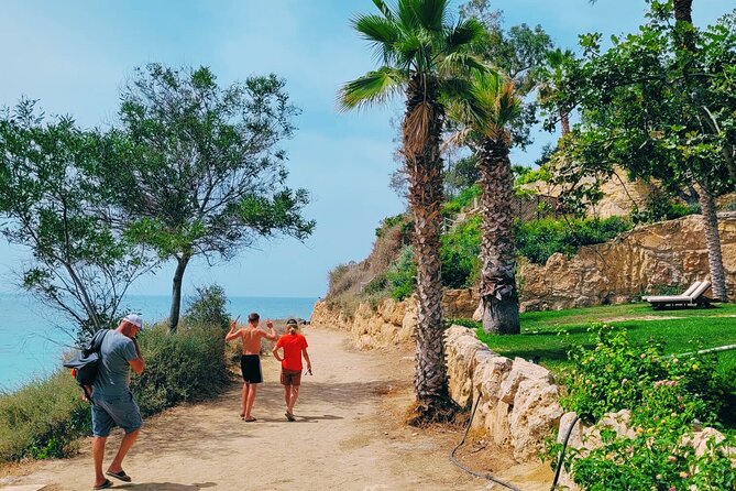 XploreMe! - Coral Bay Scavenger Hunt Outdoor Activity - What to Expect from the Coral Bay Scavenger Hunt
