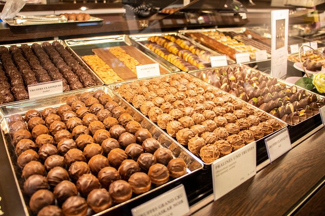 Zurich: Chocolate Tasting and Walking Tour with a Local - What to Expect from the Zurich Chocolate Tasting and Walking Tour