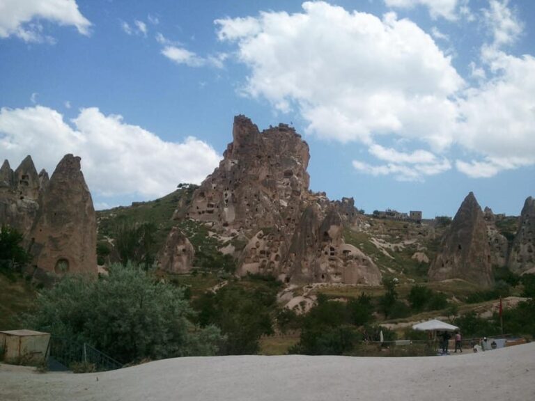 2-Day Cappadocia Tour from Istanbul w/ Balloon Ride Option - Summary of Who This Tour Is Best For