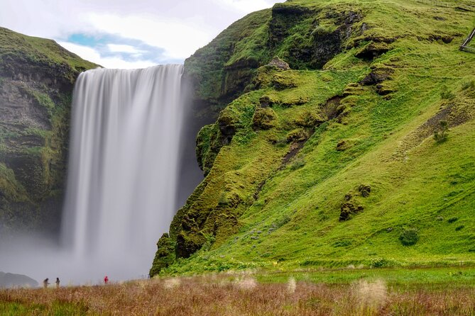 2 Day Summer Tour to Iceland's South Coast with Glacier Hike - Key Points