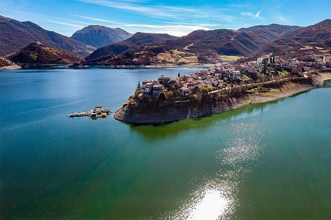 2 days: Hike the peak, Kayak the lake, visit Castle and best food - Lake Turano: A Hidden Natural Treasure