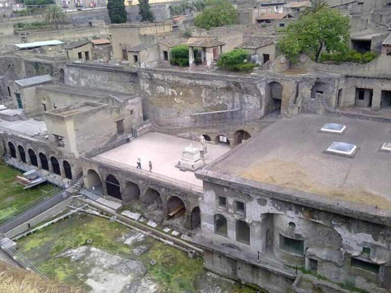 2-Hour Private Tour of the Ruins of Herculaneum - Practical Tips for Visitors