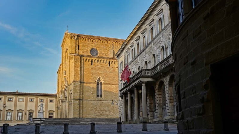 2 hours Arezzo group walking tour - Exploring Arezzo in Just Two Hours