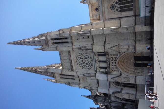 2 hours - Bordeaux Private tour with a native guide - A Detailed Look at the Bordeaux Private Tour