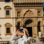 2 Hours Free Arezzo tour without the use of your smartphone - Key Points
