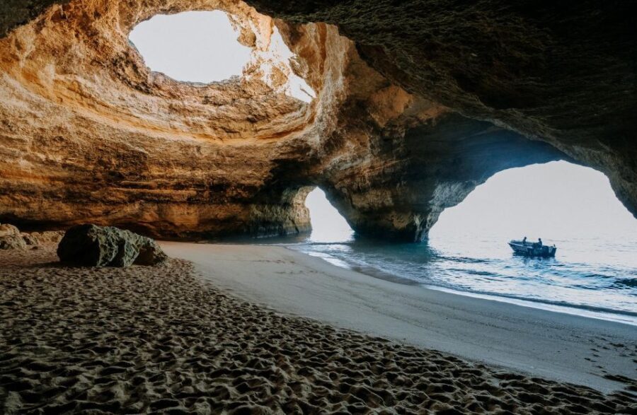 2 Hours Private Benagil Caves and Beaches Boat Tour - The Itinerary: A Closer Look