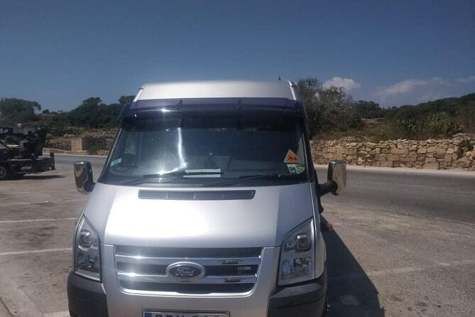 Airport transfers to all locations in Malta (Private Groups or Families) - The Vehicle and Comfort