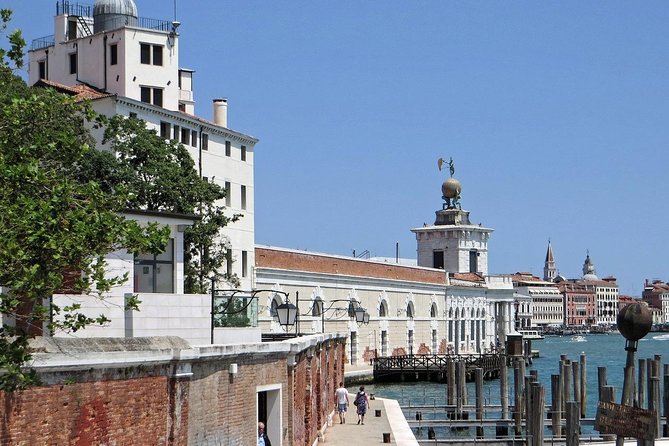 Dorsoduro District 2-hour Private Walking Tour including Accademia Bridge - Additional Practical Info