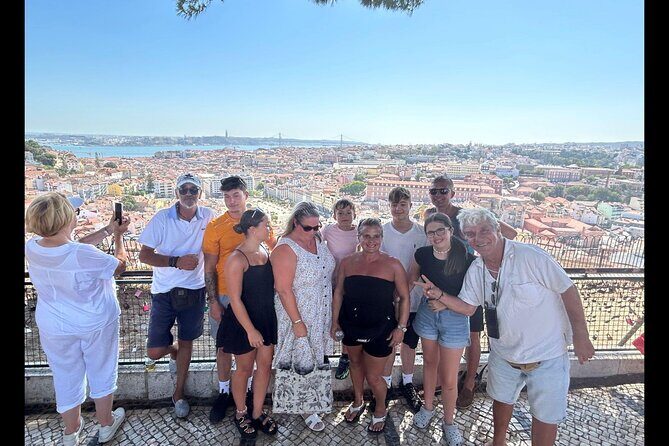 2H Private Lisbon Sightseeing Tour with TukTuk - FAQ