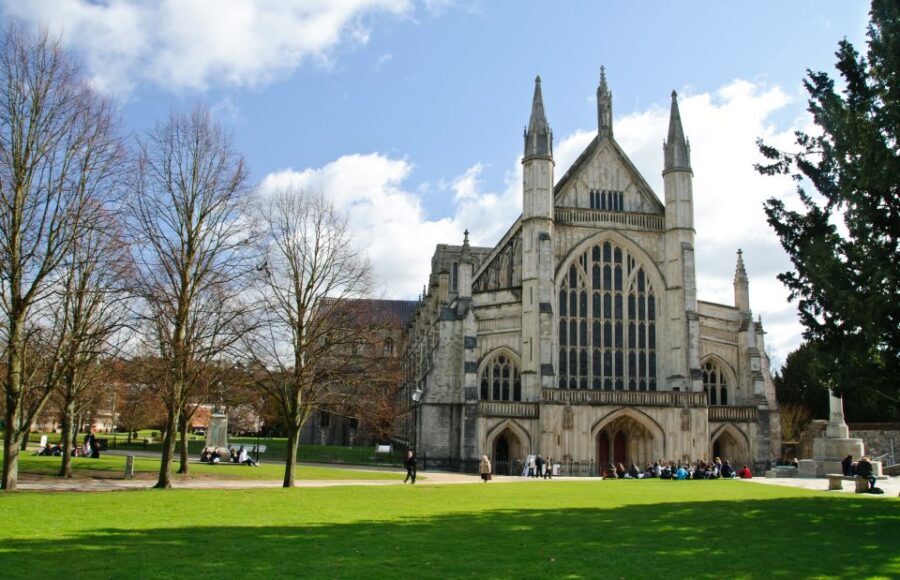 3-day Isle of Wight & the Southern Coast Small-Group Tour - Why This Tour Offers Good Value