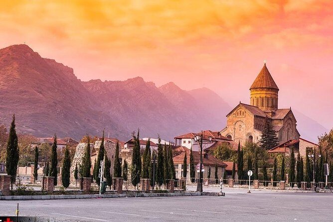 3-Day Tbilisi & Mtskheta Discovery + Airport Transfers - Authenticity and Authentic Experiences