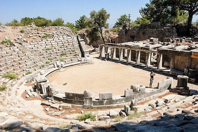 3 Days Ephesus, Pamukkale, Priene, Miletus and Didyma Tour from Istanbul - The Practical Side: What’s In and What’s Out