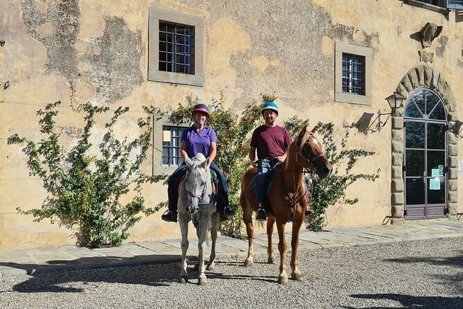 3 Hour Horse Ride to a Castle for Wine Tasting and snack Lunch - An Authentic Tuscany Experience: Horseback Riding, Castle Lunch, and Wine Tasting