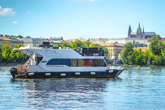 3-hours Prague Private Boat Cruise Beer or Prosecco Unlimited - What Travelers Say