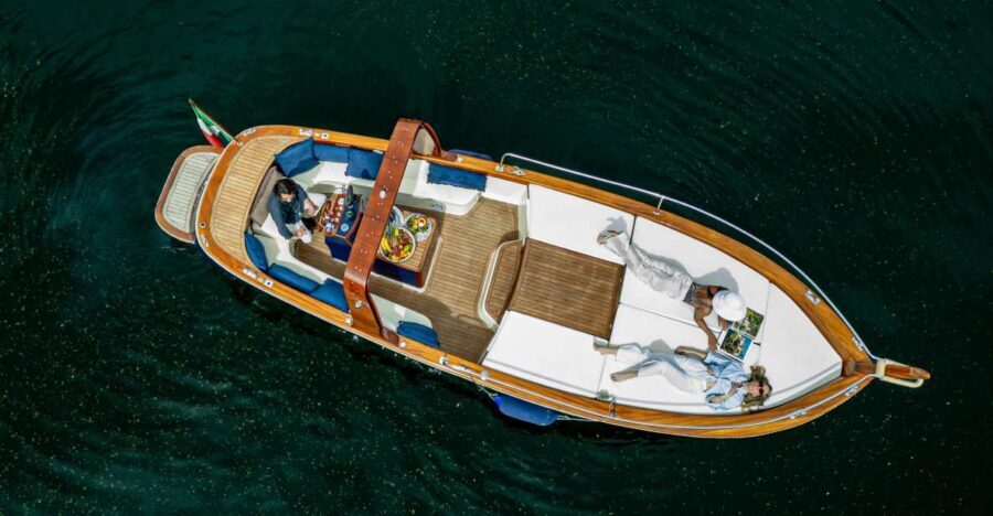3 Hours Private Boat Tour on Como Lake Bellagio (Wood Boat) - Practical Details and Tips