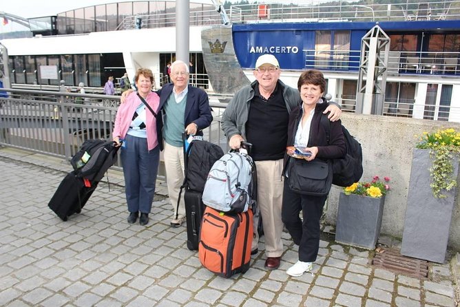 1-way Prague to Vilshofen private transfer - Mercedes Benz - up to 7 passengers - The Sum Up