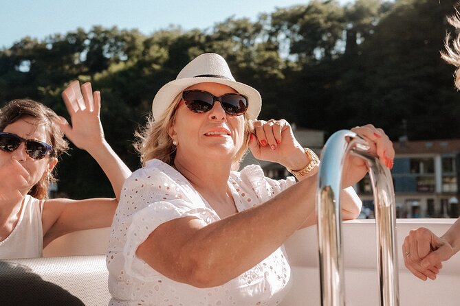 "2 bays, mornings, afternoons, sunset with a glass of cava - FAQ