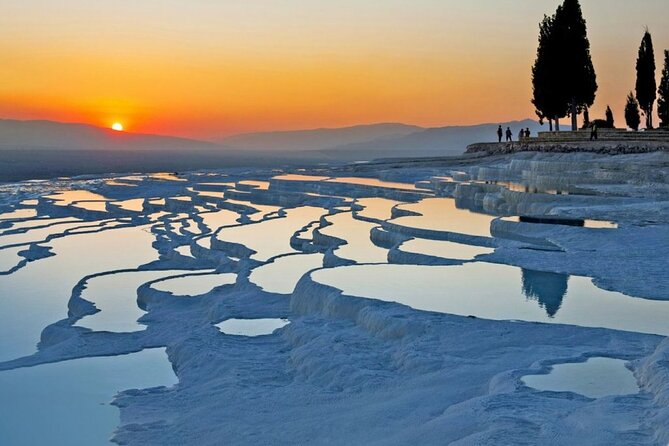 2-Day Ephesus and Pamukkale Tour From Istanbul - Day Two: From Pamukkale’s Natural Terraces to Ancient Hierapolis