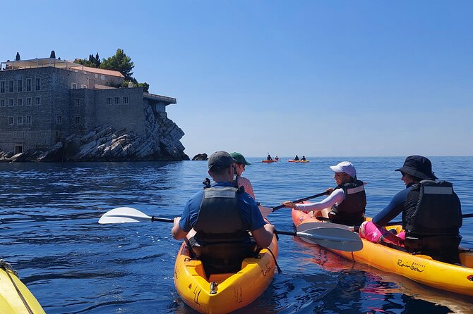 3.5-Hour Kayak Tour from Beii to Sveti Stefan Island - FAQ