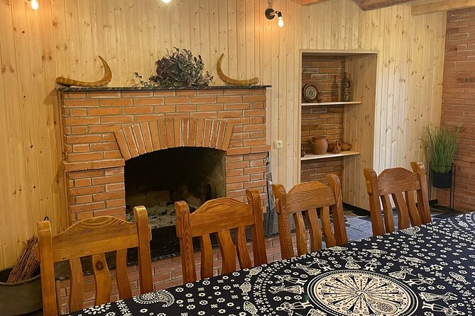 3 Hour Private Dinner in Georgia - Who Should Consider This Experience?