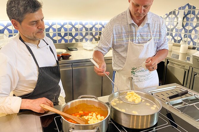 3 Hours Sorrento Cooking Class in Sorrento Coast with Pickup - Who Should Book This Experience?