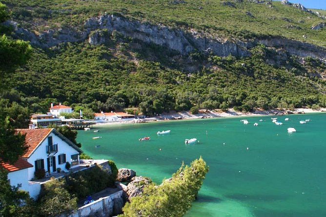 3-Night Private Tour of Lisbon, Sintra, Cascais, Estoril, Sesimbra and Arrábida - The Transportation and Pacing