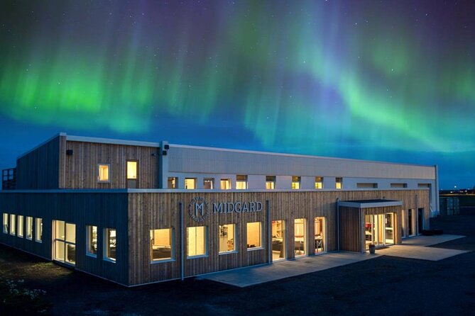 4 Day Northern Lights Adventure - Ice Caves & 4x4 Super Jeeps - Day 3: Þórsmörk and Volcano Views