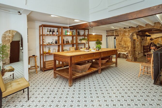 4-Hour Market Visit and Traditional Cooking Workshop in Palma - Authentic, Intimate, and Educational