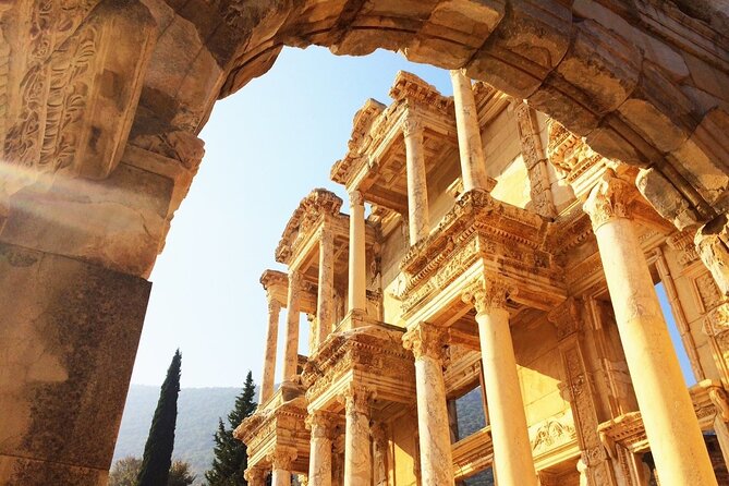 6 Days - Istanbul, Kusadasi (Ephesus), Pamukkale / by Plane - Practicalities and Value