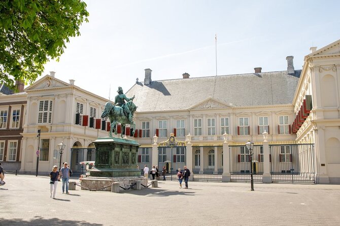 90 minutes Self Guided Walking Tour with puzzles in Den Haag - Frequently Asked Questions