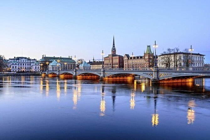 Airport Transfer: Airport ARN to Stockholm by Business Car - A Closer Look at the Experience