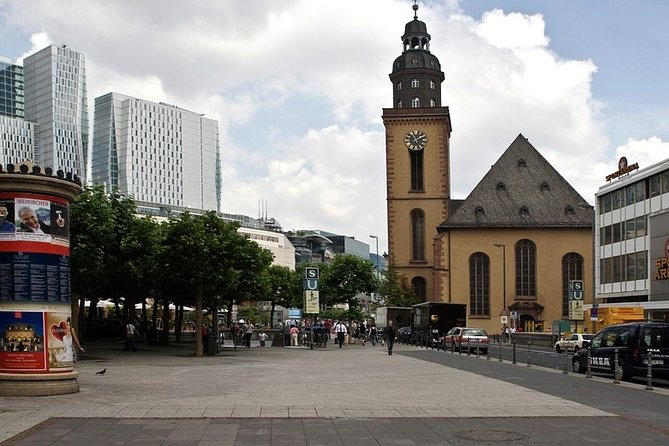 Airport Transfer: Airport FRA to Frankfurt by Luxury Van - Practical Tips from Review Insights