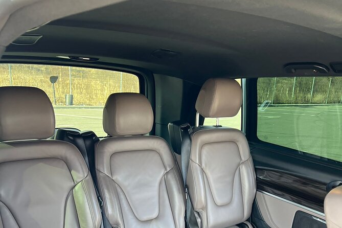 Airport Transfer -One way Bucharest Otopeni Henri Coand Airport - The Route and Drop-off