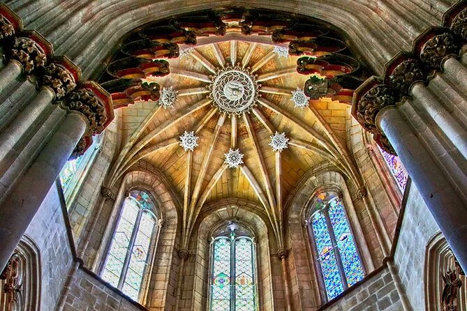 Alcobaça and Batalha Monasteries: Private Tour - Detailed Breakdown of the Itinerary