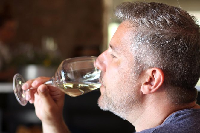 Algarve Mountais Tour with Lunch in the Vineyard - FAQs